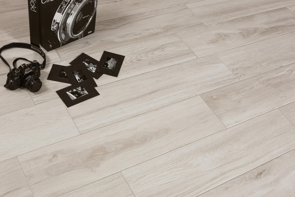 Gres porcellanato effetto legno - - Tree bianco 20,2x80,2 Gres porcellanato effetto legno - - Tree bianco 20,2x80,2